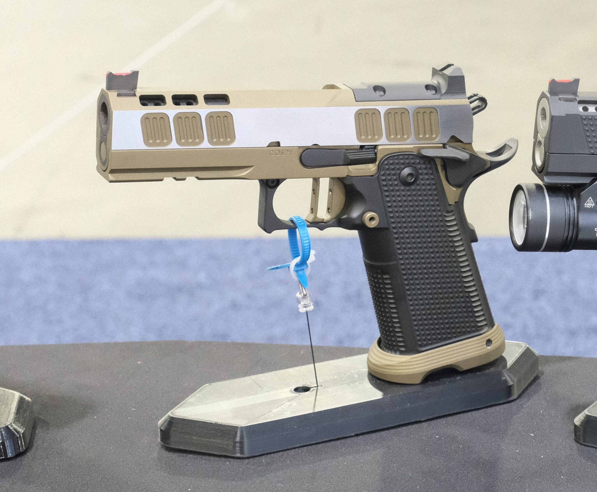 HAVOC - Cosaint Arms